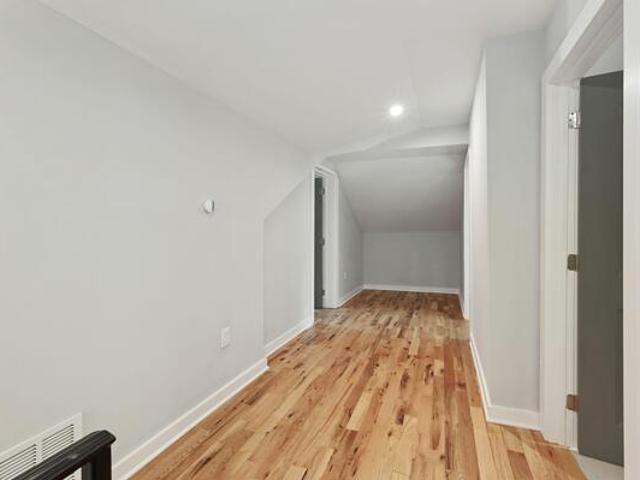 Modern Co Living Near Downtown Atlanta | Brand New Renovation | Premium Mattresses