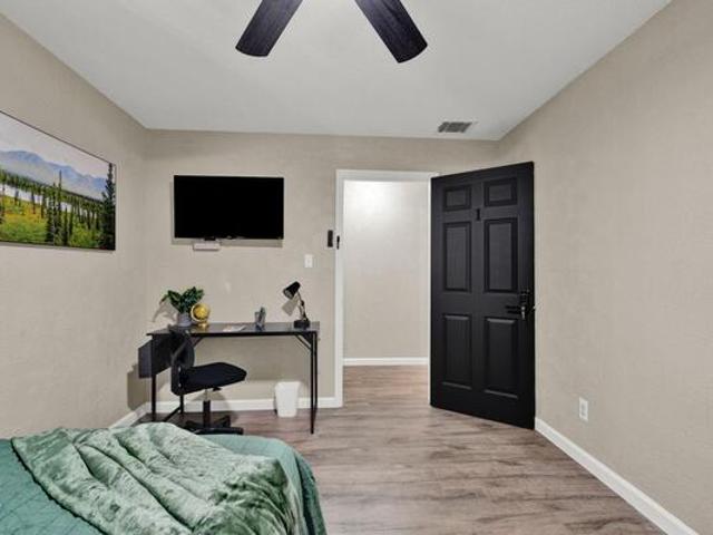 Modern Co Living near Texas Medical Center & Fannin South Transit