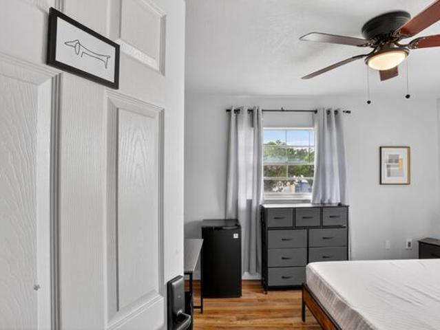 Modern Co Living in Orlando | Free Utilities & Fast Wi Fi | Close to Transit