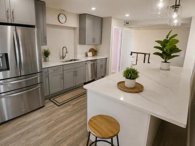 Modern CoLiving in Orlando | Free Utilities & ️F