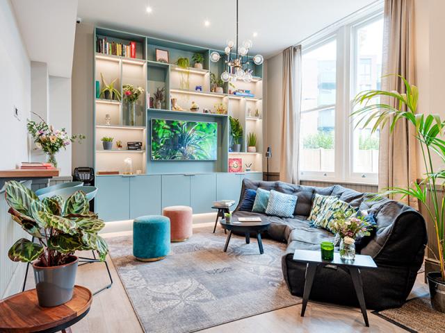 Modern Coliving Oasis in Finsbury Park with Events & Green Spaces Has a House