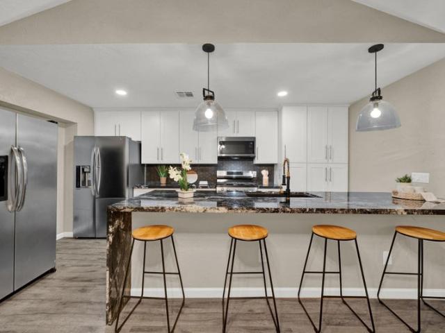 Modern CoLiving near Texas Medical Center & Fanni