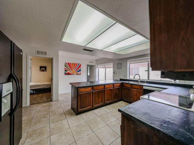 Modern CoLiving near Arizona Christian University