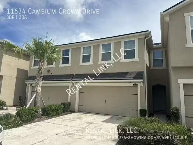 Modern Comfort Awaits: 3 Bed Townhouse with Pool at 11634 Camb.