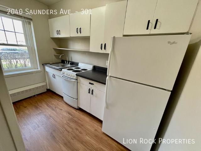 Modern Comfort in a Prime Highland Park Location for $1,099.00!