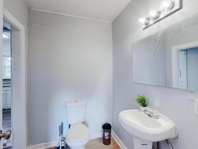 Modern & Comfortable Marietta Home | Furnished, Secure, and Spacious | No Move In Fee, Free Wi Fi, Monthly Cleanings, Bus Stop 1.2 Mile Away, and Grocery Store 0.4 Miles Away