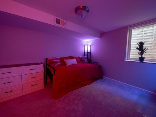 Modern & comfortable West Denver home with Hot Tub/Sauna/Cold Plunge