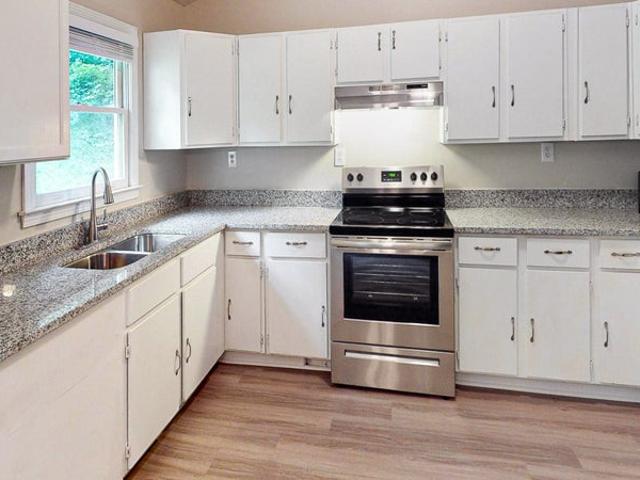 Modern & Comfy Atlanta Home | Furnished | Secure