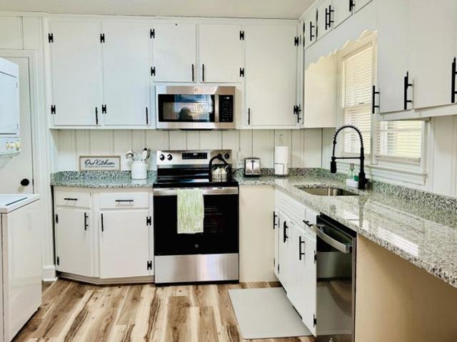 Modern & Comfy Raleigh Home | Furnished | Secure