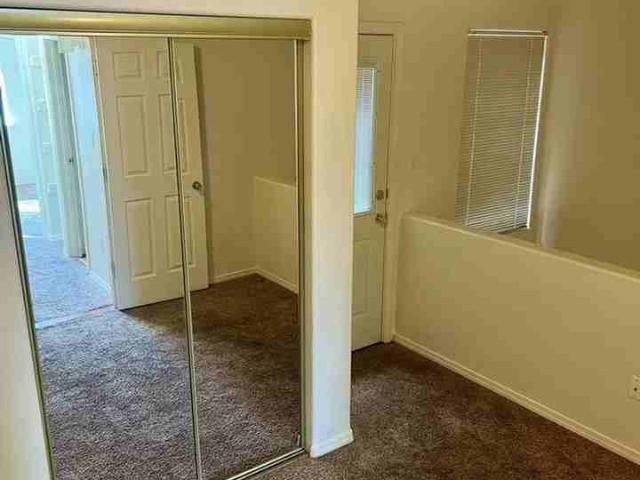 Modern Condo 2 Bedroom Apartment for Rent at 5500 Copper Ave Ne, Albuquerque, NM 87108 Fair West
