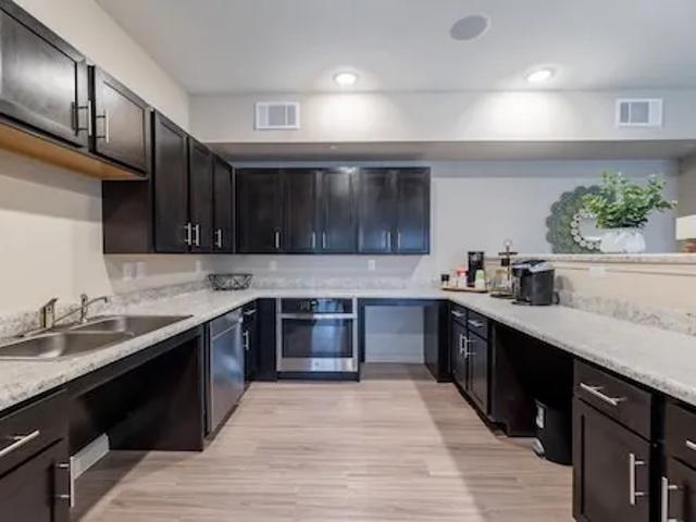 Modern Contemporary Apartments — Pool & Fitness Center — 2BR/2BA
