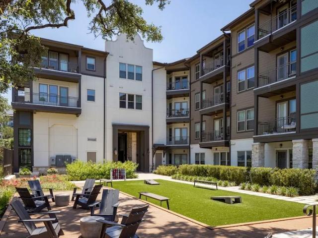 Modern Contemporary Apartments Pool & Fitness Center | Studio | $1,275/mo | Avery Ranch Lakeline