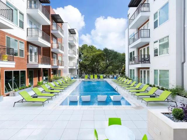 Modern Contemporary Apartments Rooftop Terrace | 1BR/1BA | $1,690/mo | South Lamar | Special