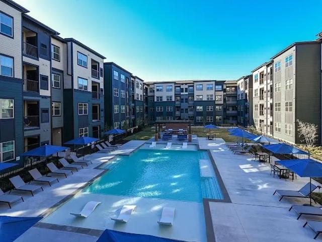 Modern Contemporary Apartments — Rooftop Terrace — 2BR/2BA + Special Offer