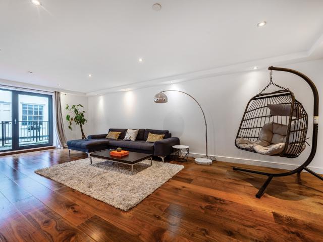 Modern, Contemporary 1 Bedroom Flat in Angel