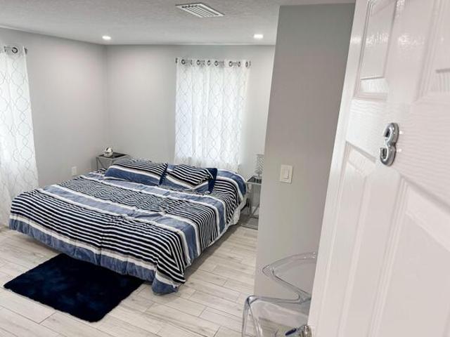 Modern and comfortable home centrally located to shops, downtown, and the beaches