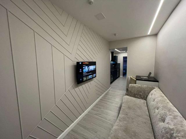 Modern, Bright Rooms with Private En Suites Room 4