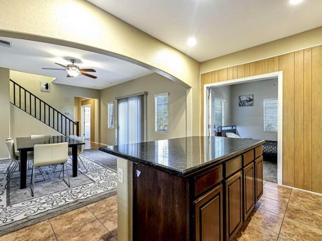 Modern Gilbert House with Community Pool SPA