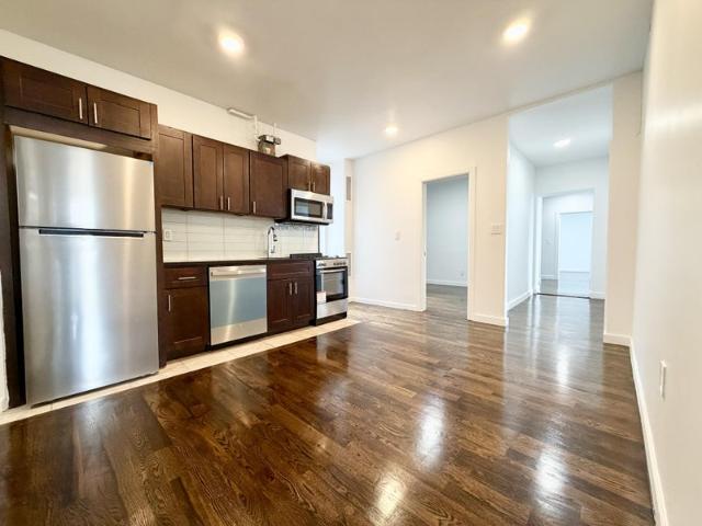 Modern Gut Renovated 6BR/2BA w/ In Unit W/D