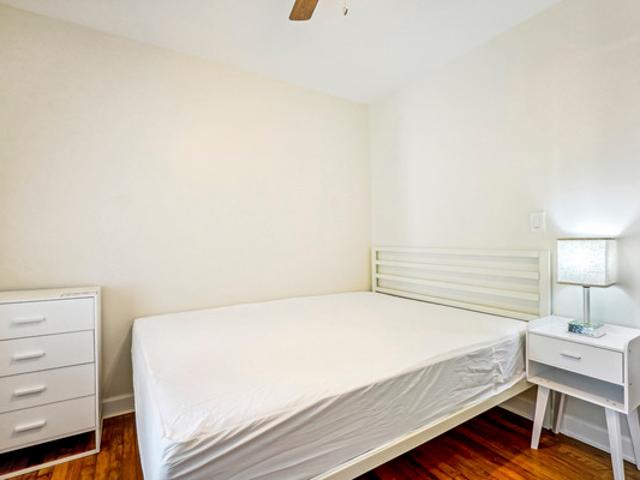 Modern Duplex in Atlanta: Fully Furnished, Secure, and Spacious |, Free Wi Fi, Monthly Cleanings, Bus Stop 0.2 Miles Away, and Grocery Store 0.2 Miles Away