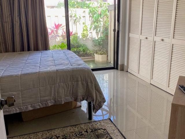 Modern East Boca Furnished Room, private full bath