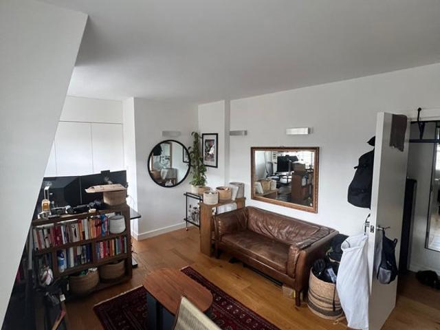 Modern Flat to Let Short Term