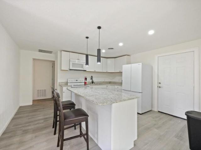 Modern & Fully Renovated Sanford Home with Dedica
