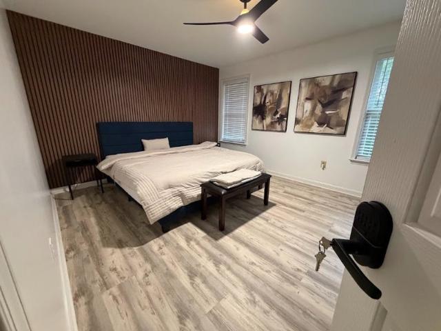 Modern Furnished Living on 2 Private Wooded Acres
