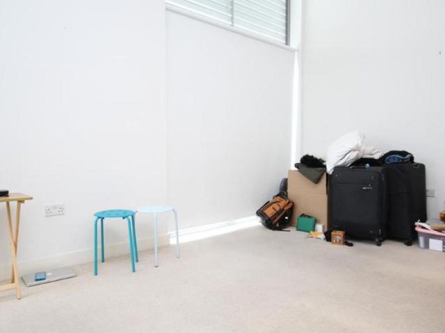 Modern one bedroom apartment located in Montpelier  walking distance to local amenities, Gloucester Road, Stokes Croft and the City Centre