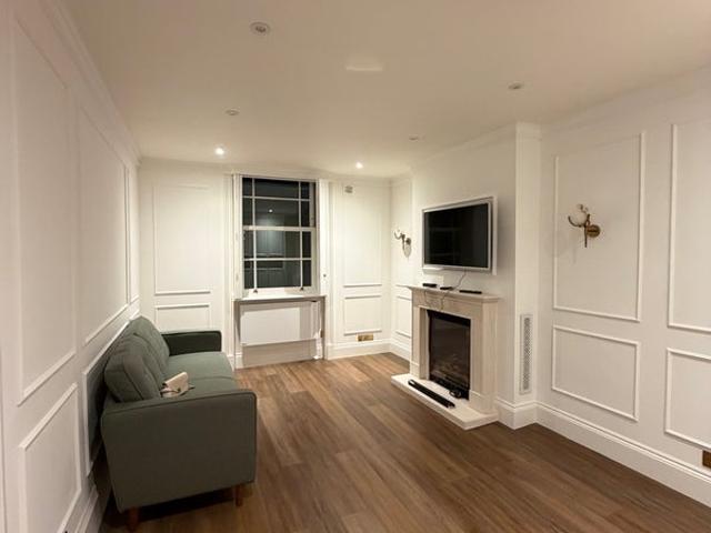Modern One Bedroom Apartment SW1V Pimlico Victoria