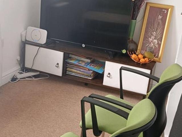 Modern One bedroom flat to rent in Addlestone