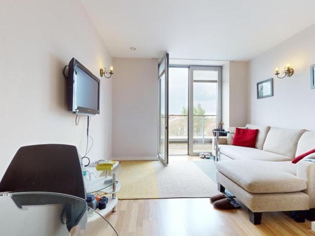 Modern one bedroom flat near Wembley Stadium