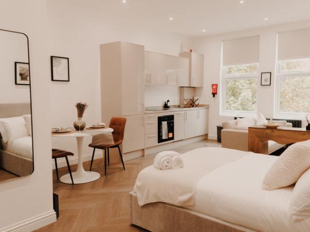 Modern loft in Ealing Broadway – Elizabeth Line