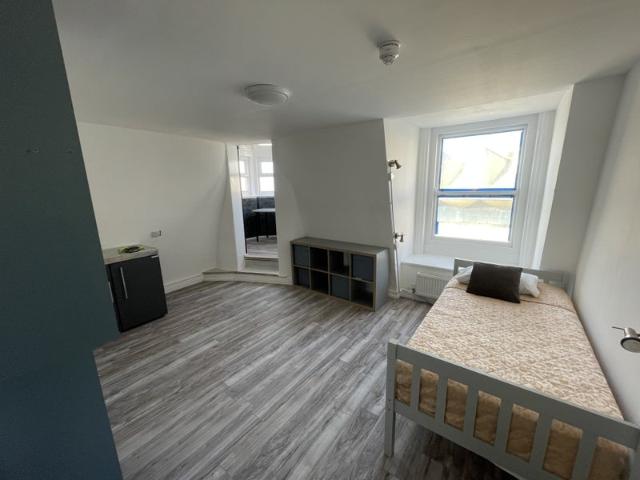 Modern Living for Students/Professional