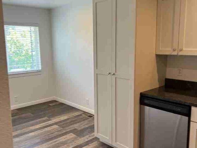 Modern Living in a Prime Salt Lake City Location 2 Bedroom Apartment for Rent at 390 E 2700 S, South Salt Lake, UT 84115 South Salt Lake City