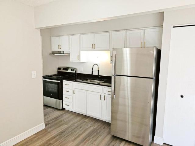 Modern Living in AlexandriaKY_Balcony + Updated In