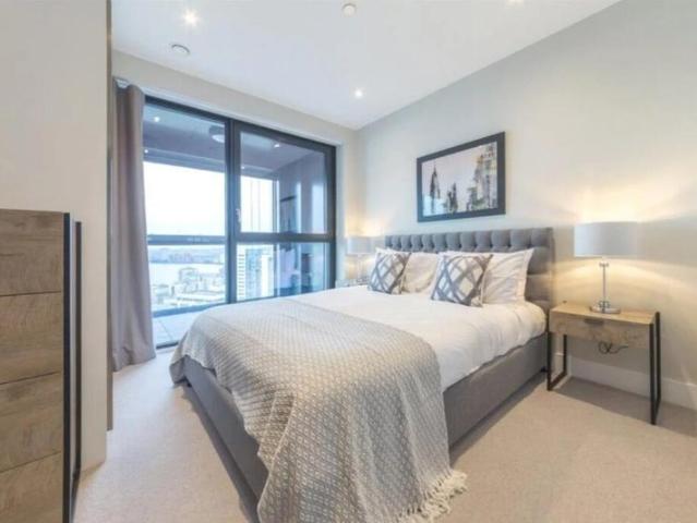 Modern Luxury 1 Bed Canary Wharf