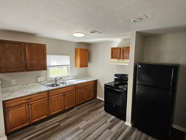 Modern Makeover in KCMO — Renovated, Pet 2 Bedroom Apartment for Rent at 6113 6113 and 6115 Indiana Ave, Kansas City, MO 64130, Kansas City, MO 64130 North Town Fork Creek