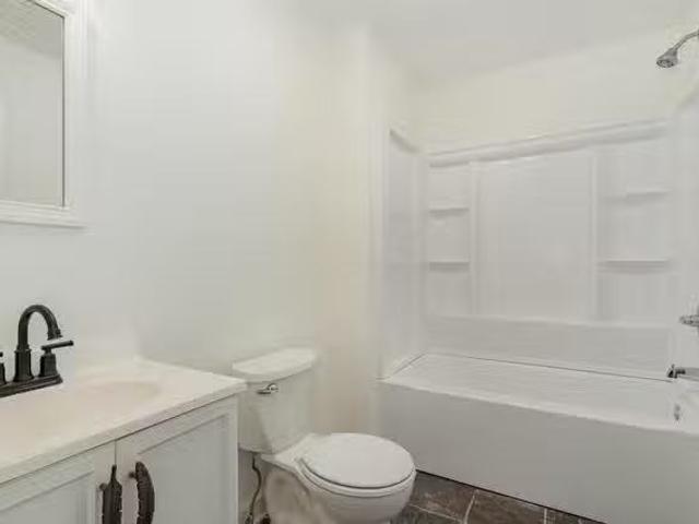 Modern Nashville Living: Fully Furnished Smart Rooms All Util.