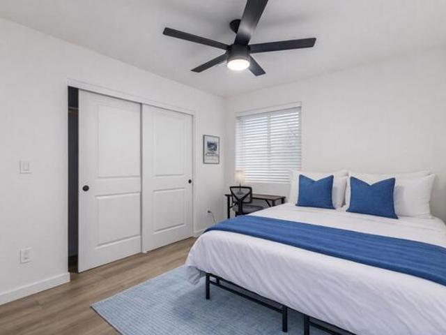 Modern & New Home Walking Distance to ASU, Public Transportation, Whole Foods and Shopping