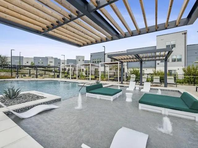 Modern New Urban Living — Pool & Fitness Center — 3BR/3BA + Special Offer