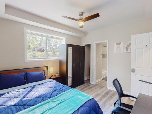 Modern & Newly Renovated | No MoveIn Fee ️ Onl
