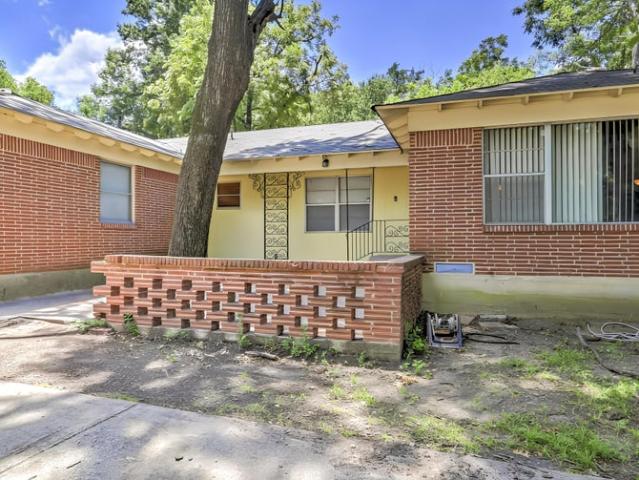 Modern & newlyrenovated Dallas 6BEDROOM House with