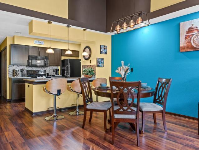 Modern & newlyrenovated Kissimmee Apartment with T