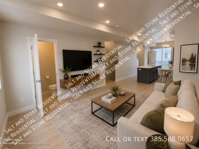 Modern Smart Townhome with 2 Car Garage, 2 Bed / 2.5 Bath