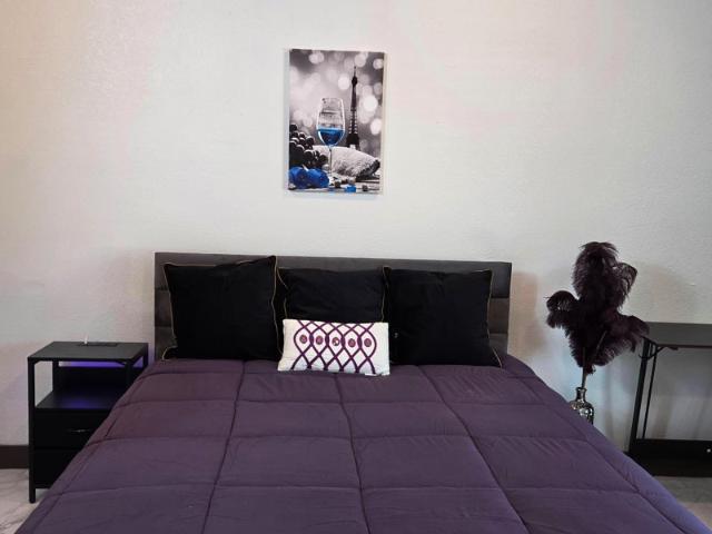 Modern South Mountain Village home |  min Walk