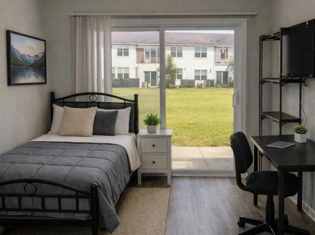 Modern Southside Jacksonville Home Quiet Bedroom