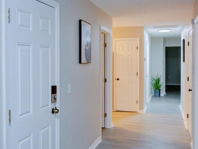 Modern Sarasota Living – Renovated Newton Home, Mi