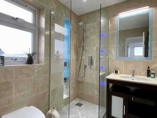 Modern self contained studio with separate kitchen