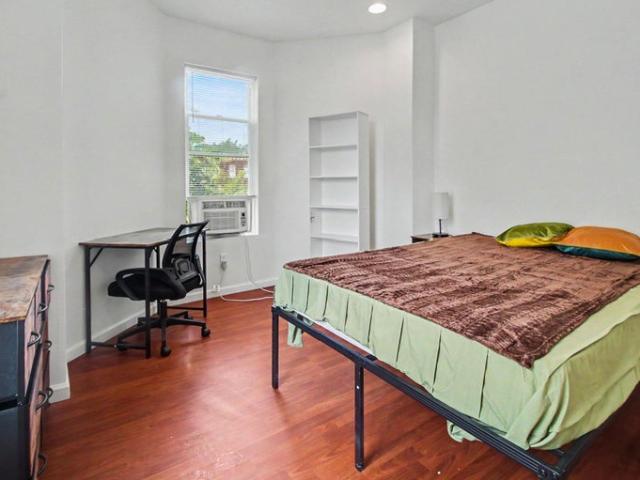 Modern Shared Home North Philadelphia Private F